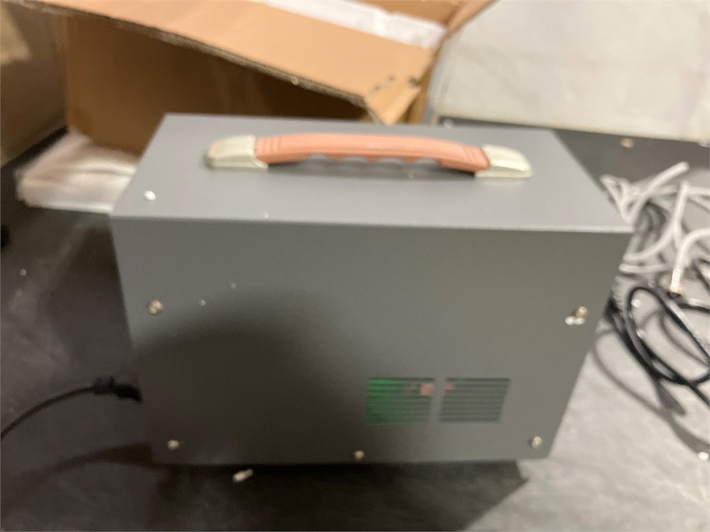 Vista Auction - Welding Machine w/10Pcs Welding Heads 700W 28KHz ...