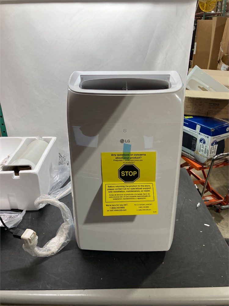 Vista Auction - LG 8,350 BTU (DOE) / 12,000 BTU (ASHRAE) Smart Portable ...