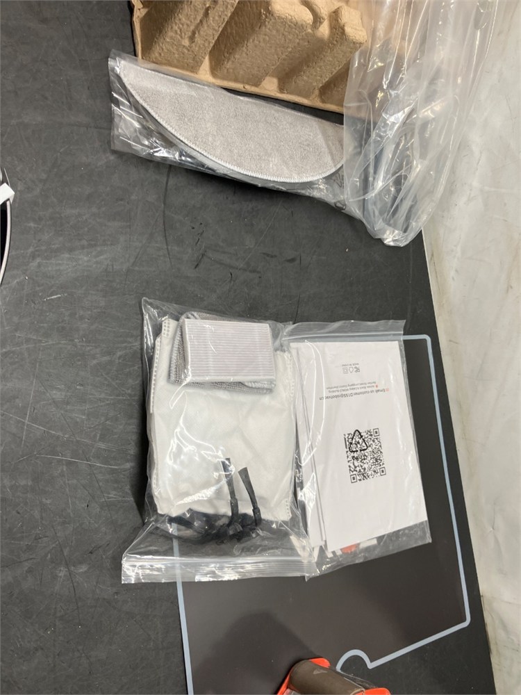 Vista Auction - ZCWA D15S MAX Robot Vacuum and Mop, 10000Pa Suction ...